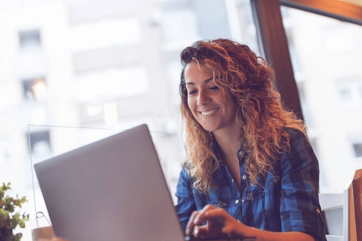 Grupo Varejista Abre Vaga Com Possibilidade de Ganho de Até R$ 2.700,00